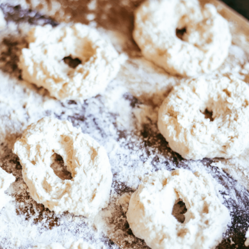 Easy 4 ingredients Mini bagels Recipe - The Homestead Nurse